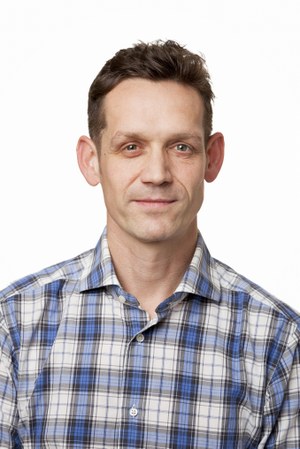 Professor Scott Waddell named Liliane Bettencourt Laureate | Pembroke ...